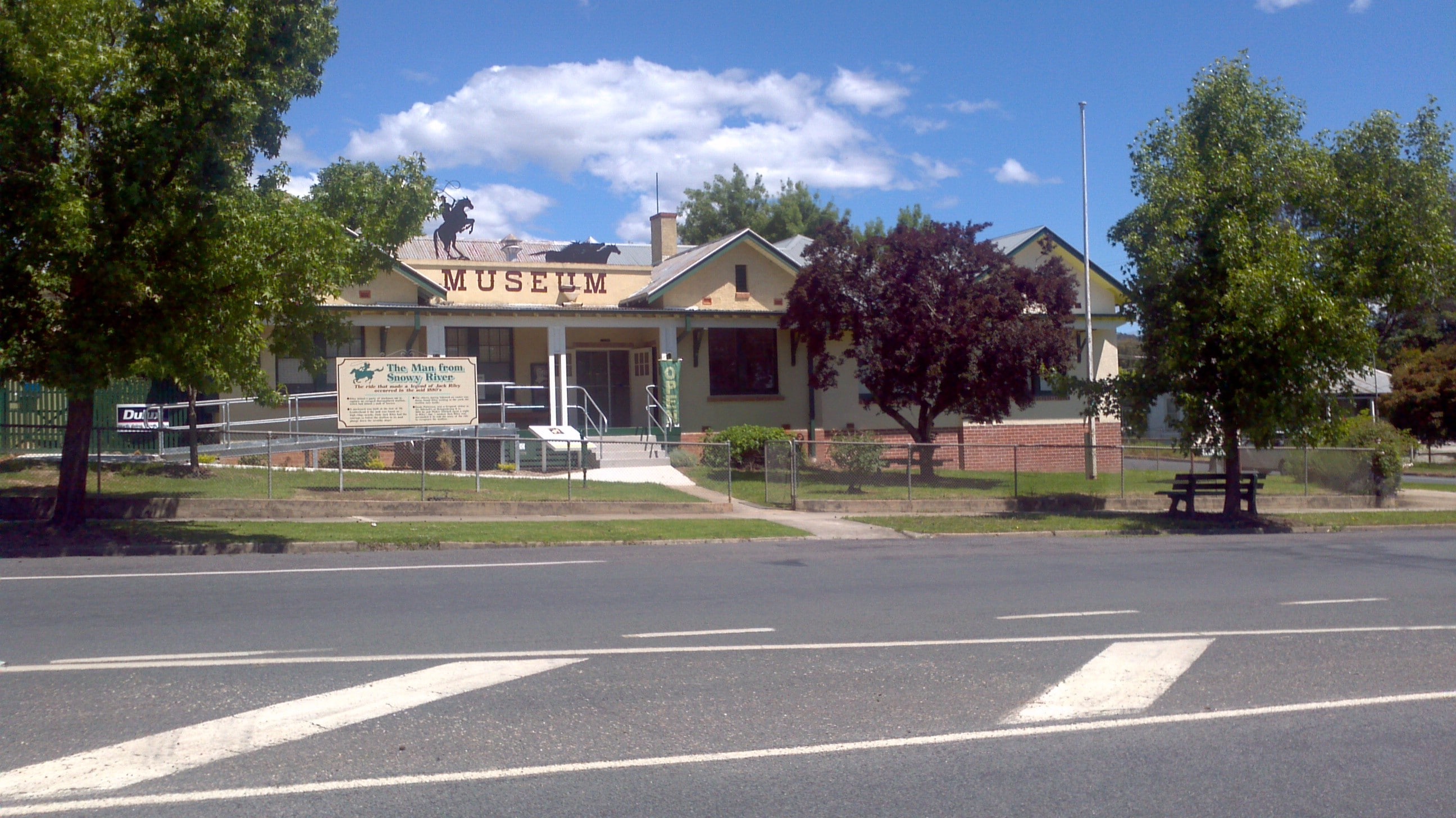 Corryong - Towns Culture Lifestyle