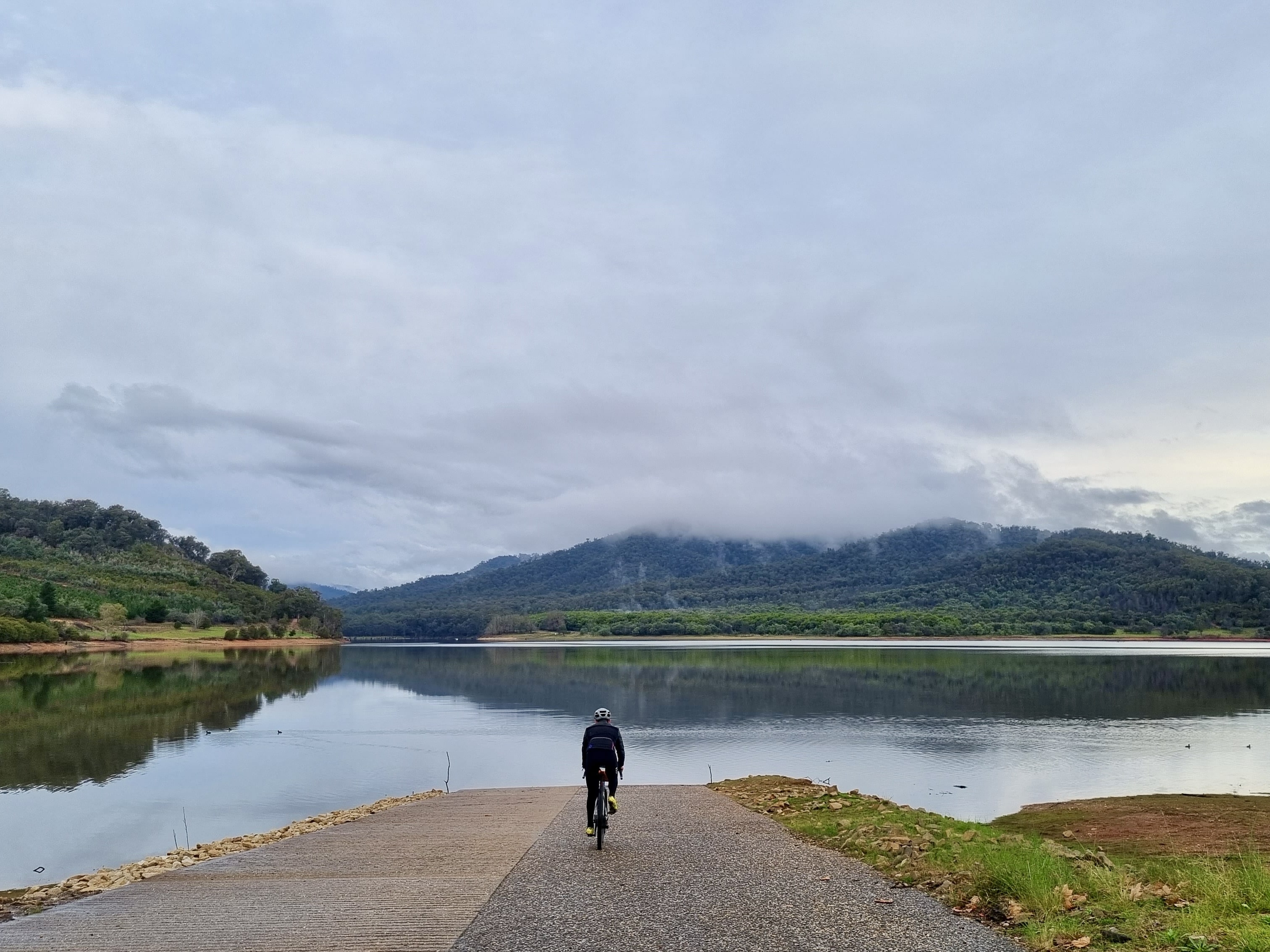 Whitfield - Lake Buffalo - Victoria's High Country