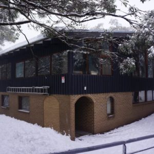 Razorback Hut - Victoria's High Country