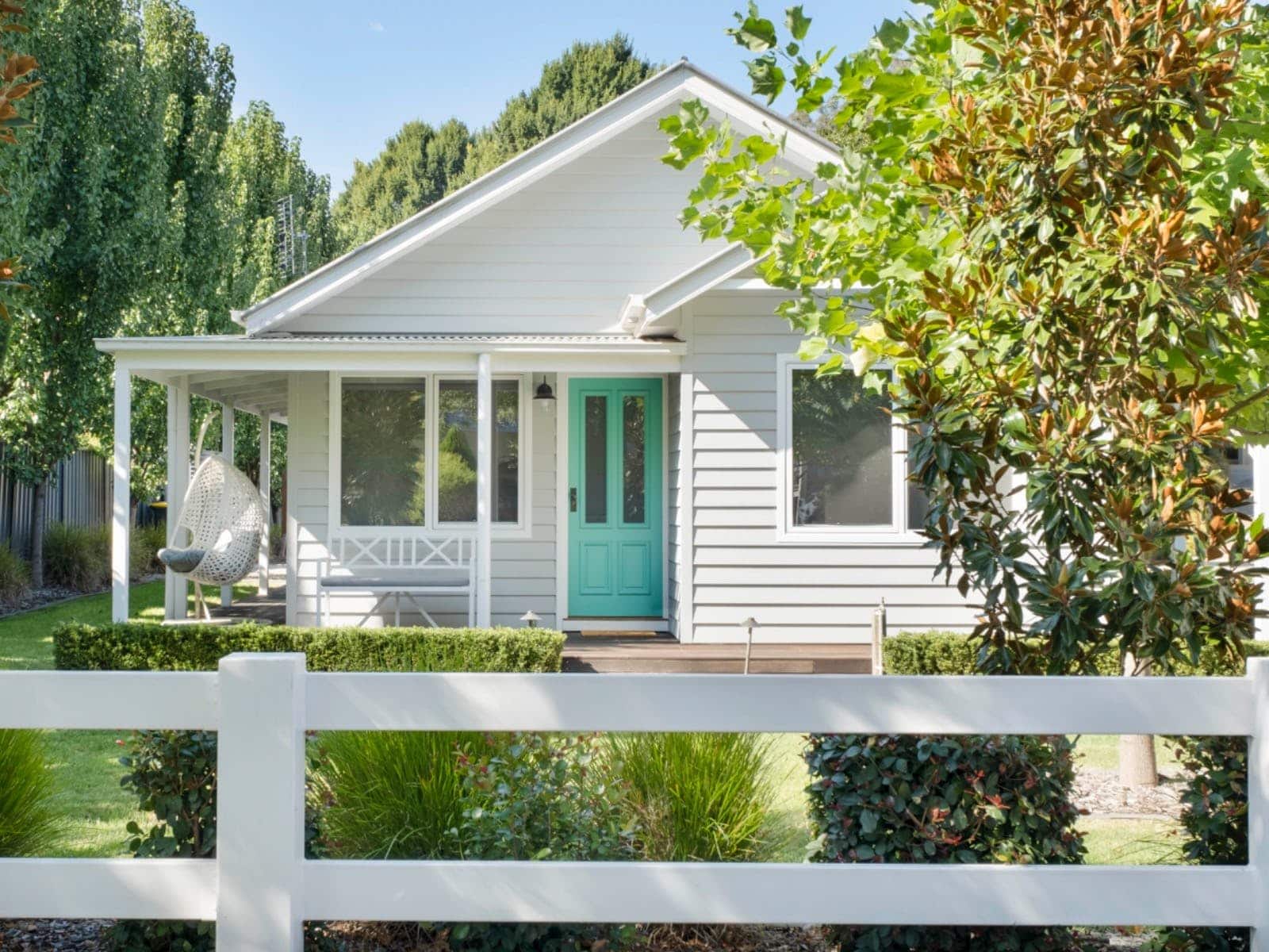 Our Place at Bright - Spring Home - Victoria's High Country
