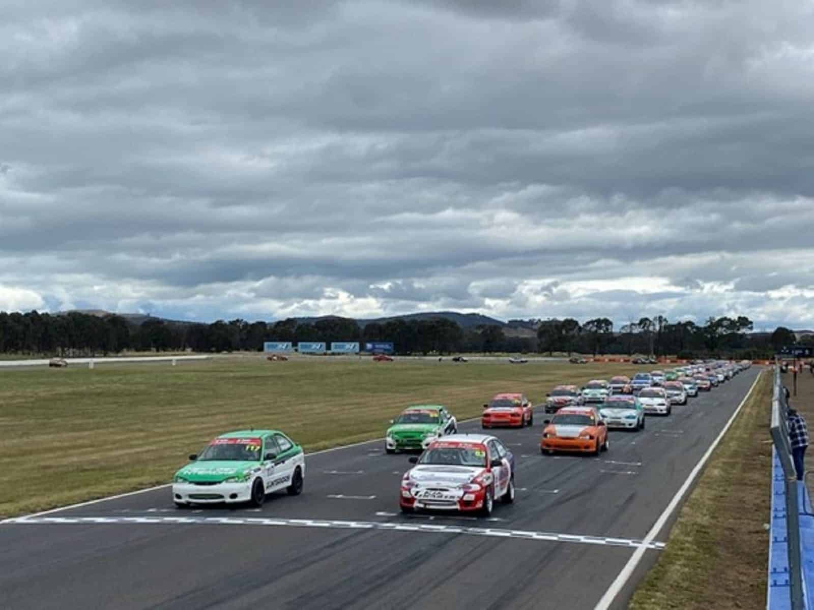 Winton Motor Raceway - Victoria's High Country