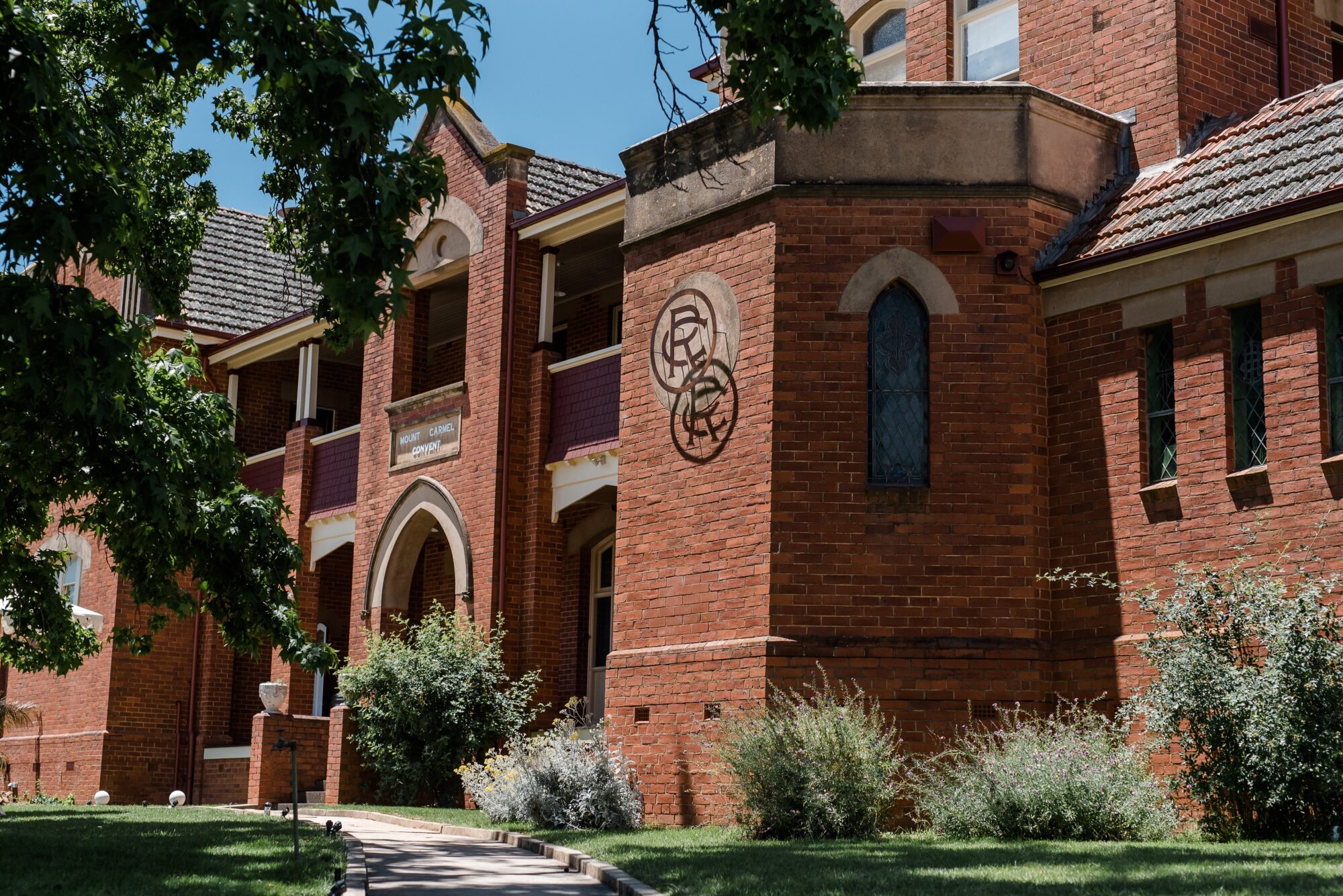 The Rutherglen Convent - Victoria's High Country