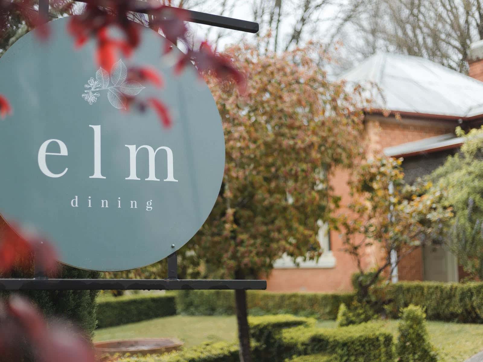 Elm Dining - Victoria's High Country
